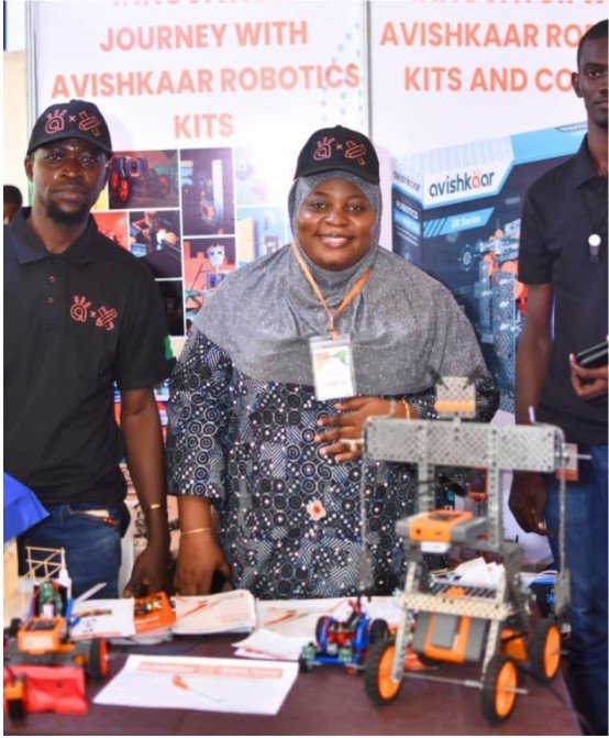 Why We Train Students How To Build Robots